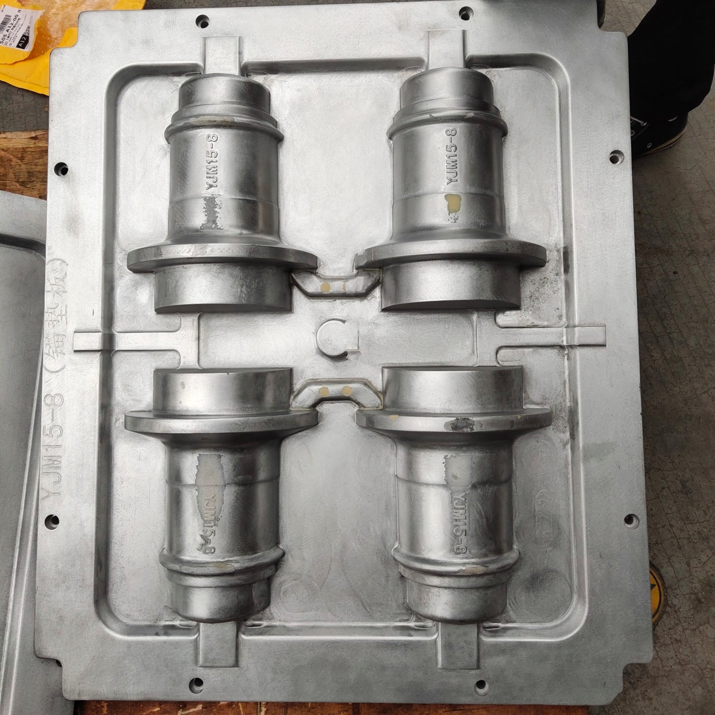 Gravity Die Casting Manufacturer | China OEM Supplier